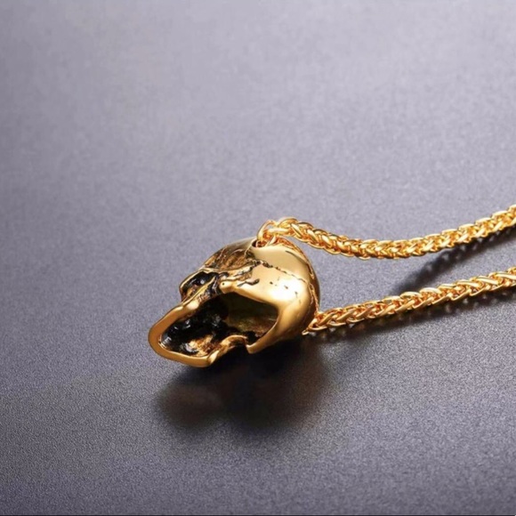 Accessories | New 18k Gold Skull Necklace | Poshmark